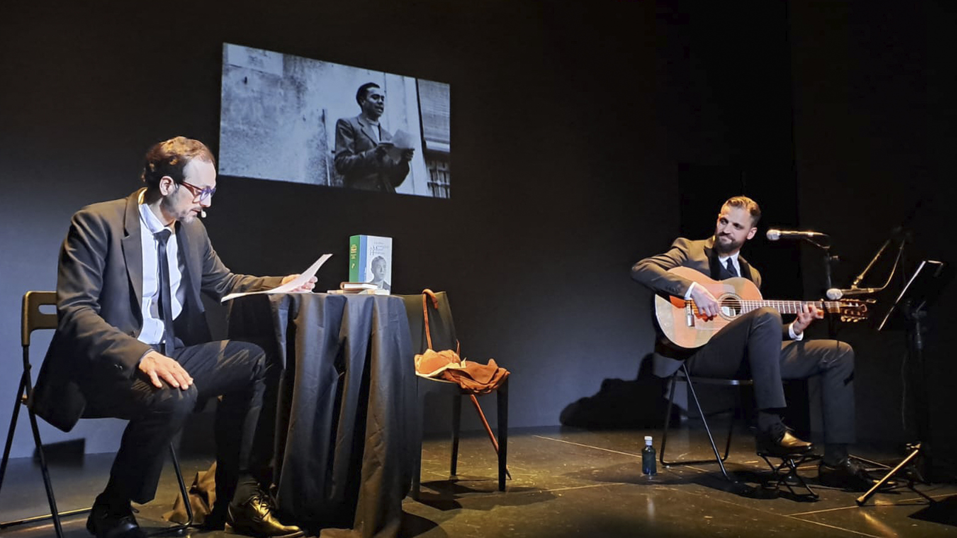 Versadicto: Un viaje musical por los clásicos de la literatura en ...